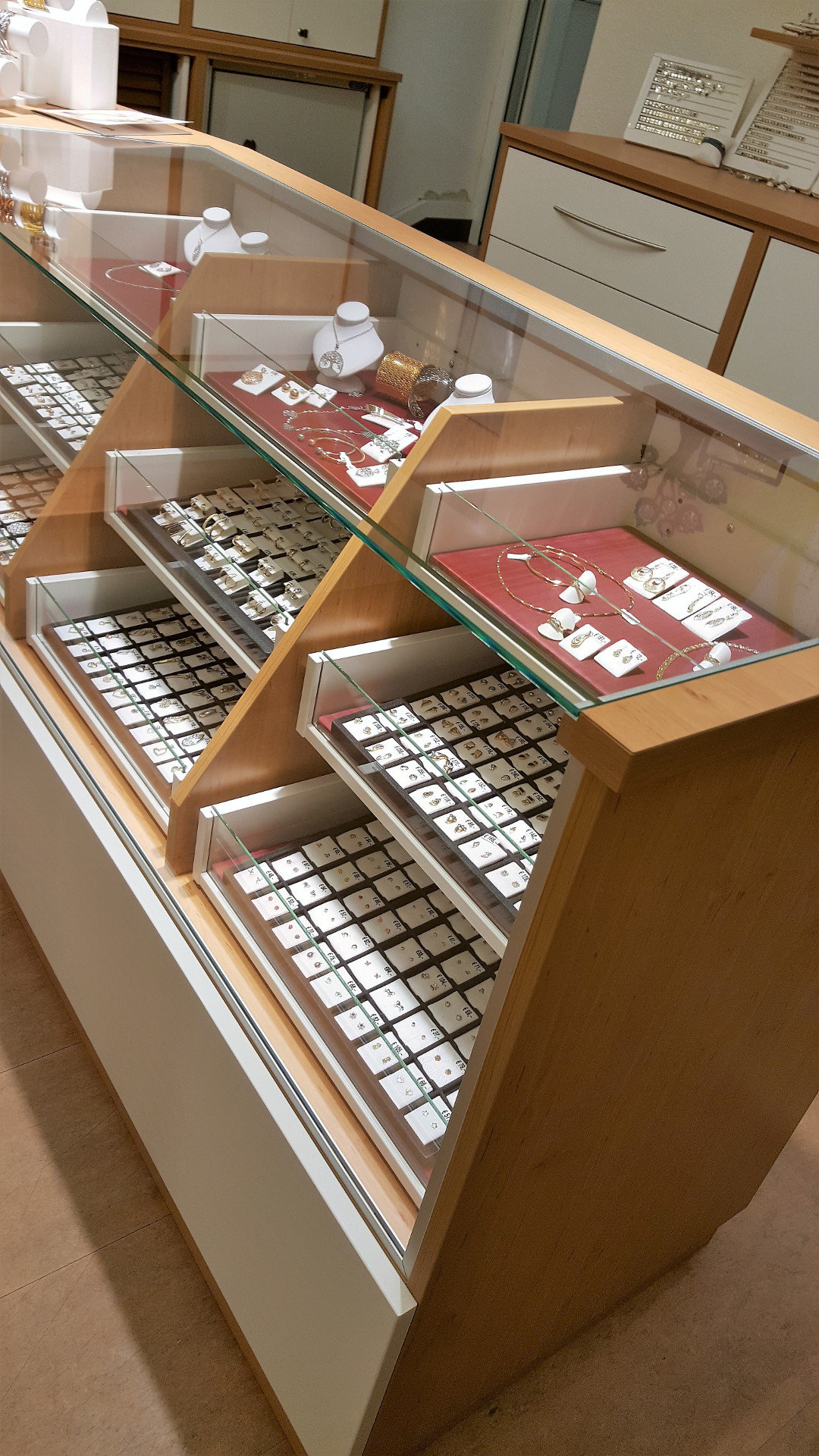 Juwelier Purtscher Inh. Sigrid Schalhas | Mank | Galerie